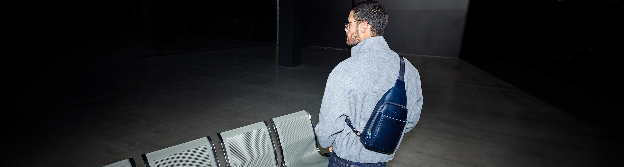 Customized Mono-sling backpacks | Piquadro Shop Online