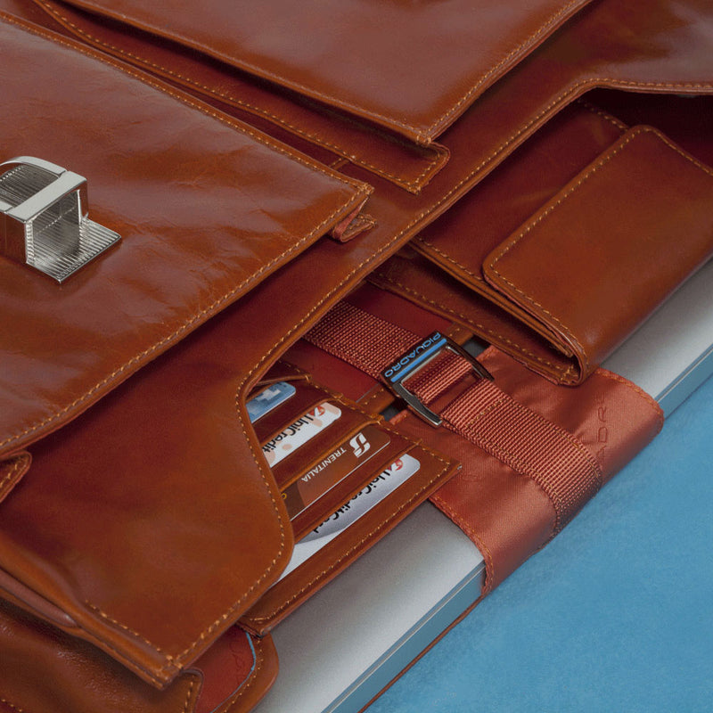 One Handle Leather Briefcases | Shop Piquadro