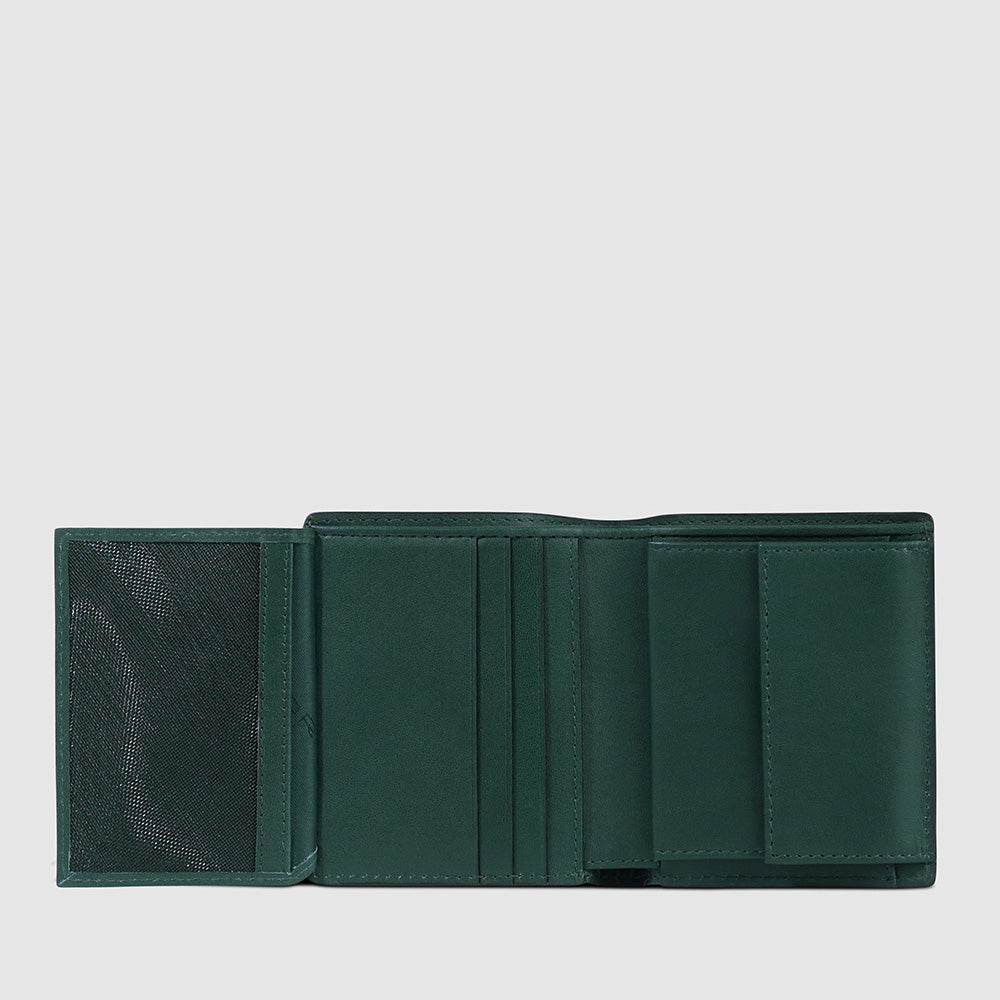 Vertical men’s wallet with coin pocket