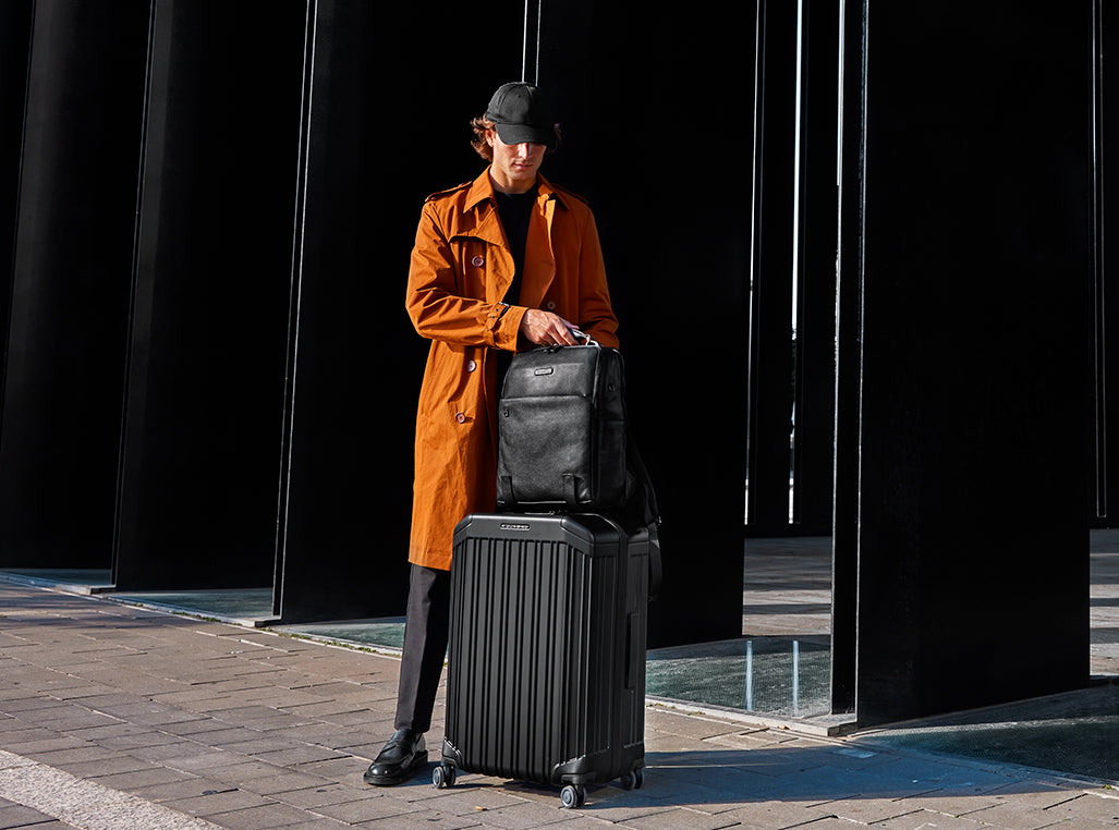 14 inch Laptop Backpacks | Piquadro Shop Online